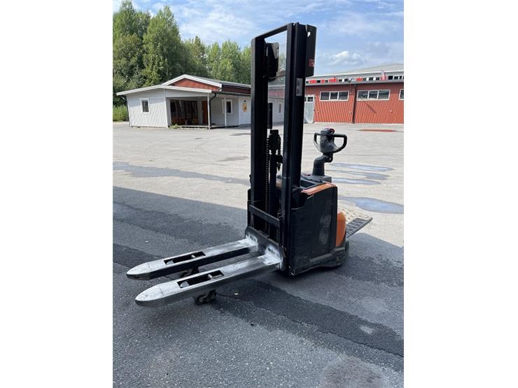 BT Staplare - industritorget.se