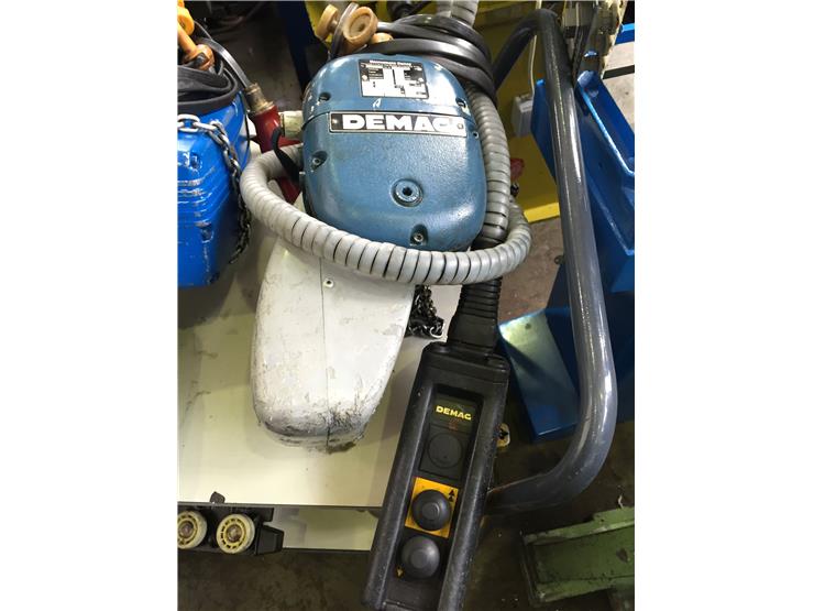 Truckar - DEMAG: PK 1 NF - industritorget.se