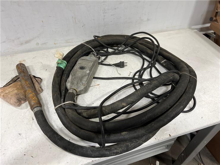 Väggstav med inbyggd motor Atlas Copco Smart E56 8,0m - industritorget.se