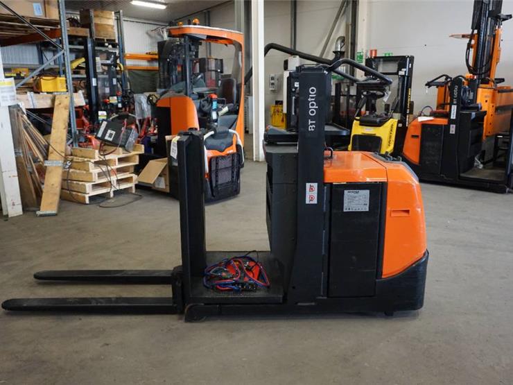 Toyota OSE100 - industritorget.se